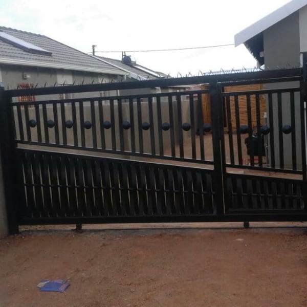 Steel Gates & Fencing Pretoria 0825064115 Steelworks, Building Types ...